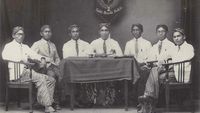 Sejarah Kelahiran Jong Java Dan Tujuan Organisasinya - Kurasi Berita ...