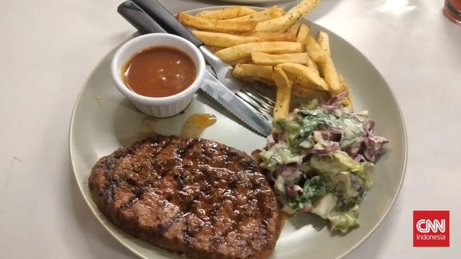 Steak Pakboy: Sensasi Menikmati Steak Viral di Pinggir Tol