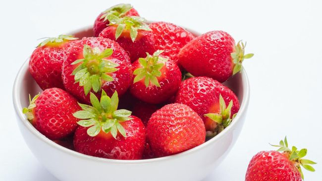 5 Manfaat Strawberry untuk Kesehatan Berdasarkan Penelitian, Bantu ...