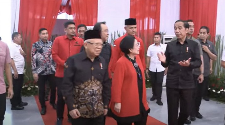 Hasto Tepis Isu Megawati-Jokowi Tak Saling Bicara