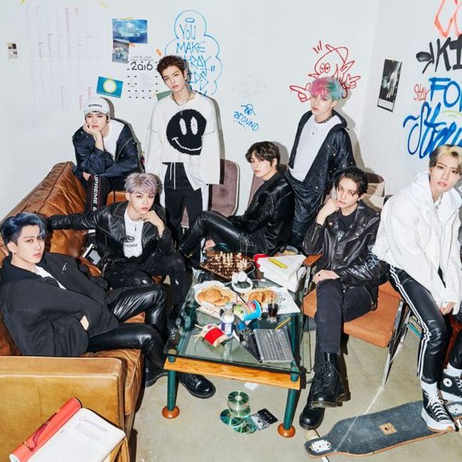 Deretan Grup K-Pop Generasi 4 'Pertama' yang Merilis Full Album Deretan Grup K-Pop Generasi 4 'Pertama' yang Merilis Full Album