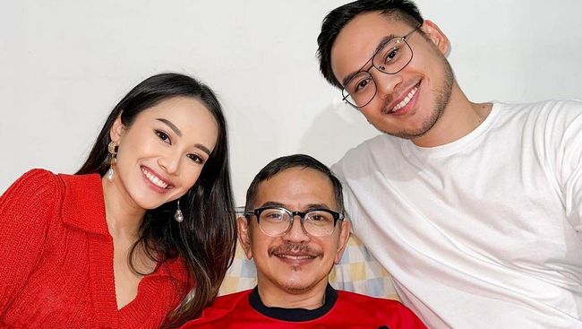 Begini kondisi Ray Sahetapy yang sedang sakit, dinilai berbeda karena ...