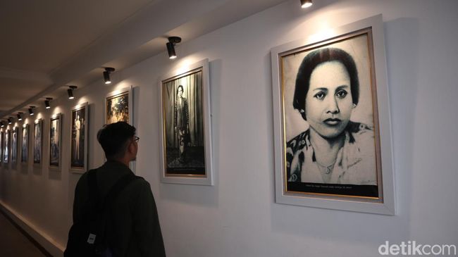 Rela Hidup Tanpa Uang, Ini Jasa Besar Inggit Garnasih untuk Bung Karno