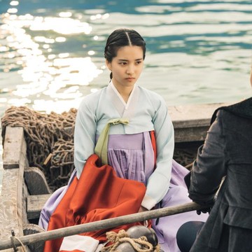 Tak Pernah 'Gagal' Pilih Proyek Akting, Ini Drama dan Film Korea yang Dibintangi Kim Tae Ri ...