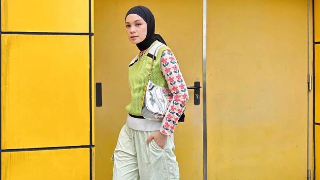 Rahasia di balik penampilan modis Tantri Namirah.