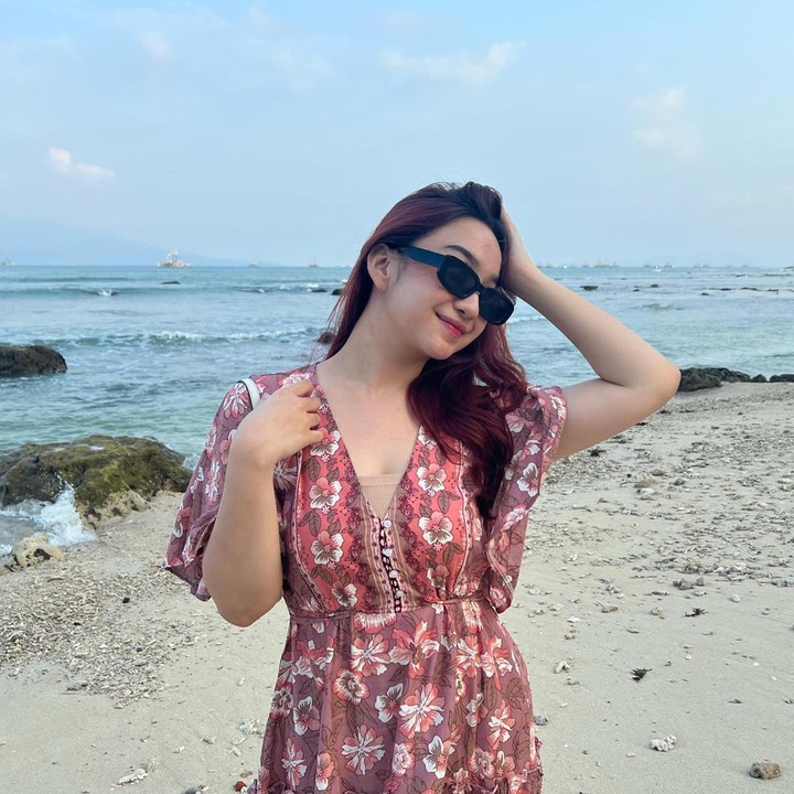 5 Potret Cantik Ratna Kaidah Putri Bungsu Adi Bing Slamet yang Sudah ... 5 Potret Cantik Ratna Kaidah Putri Bungsu Adi Bing Slamet yang Sudah ...