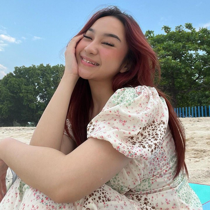 5 Potret Cantik Ratna Kaidah Putri Bungsu Adi Bing Slamet yang Sudah ... 5 Potret Cantik Ratna Kaidah Putri Bungsu Adi Bing Slamet yang Sudah ...