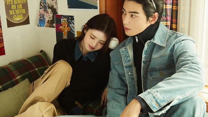 Visual Menawan, Han So Hee dan Cha Eun Woo Tampil Serasi di Pemotretan 'Giordano'