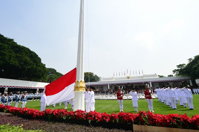 Susunan Upacara Pengibaran & Penurunan Bendera 17 Agustus