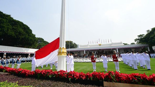 Susunan Upacara Pengibaran & Penurunan Bendera 17 Agustus