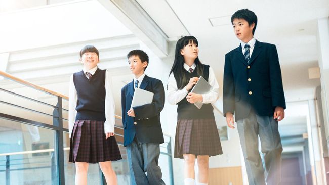 20 Contoh Visi Misi OSIS SMP, SMA & SMK Serta Program Kerjanya