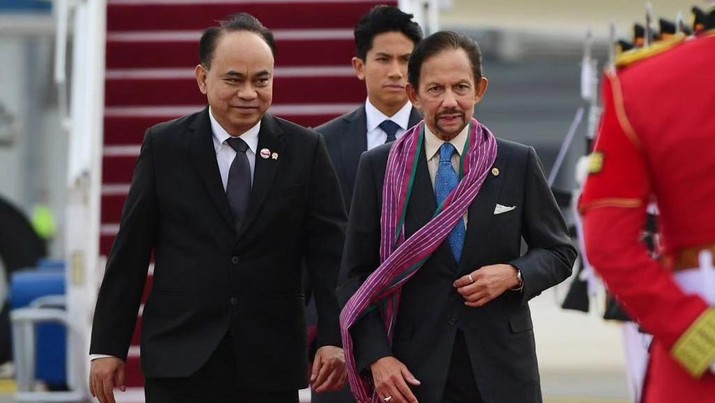 Live! Pemimpin Negara Berdatangan Jelang Pembukaan KTT ASEAN