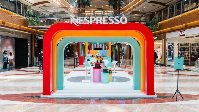 Luncurkan Mesin Kopi Vertuo Pop, Instalasi Nespresso di Mall Penuh ...