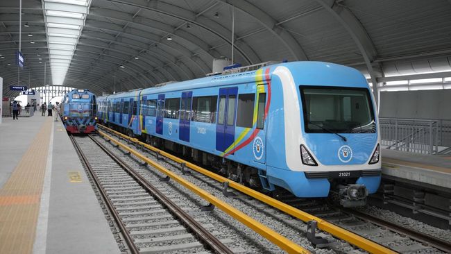 Potret Kereta Ringan Buatan China Sudah Beroperasi di Nigeria - Foto 5