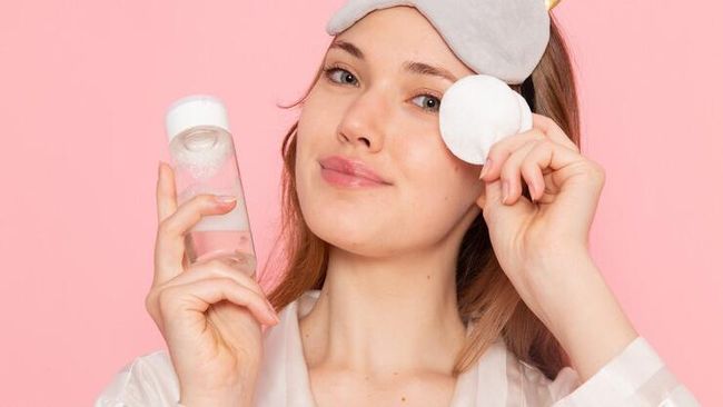 Pentingnya Menggunakan Toner, Produk Dasar Skincare untuk Perawatan ...
