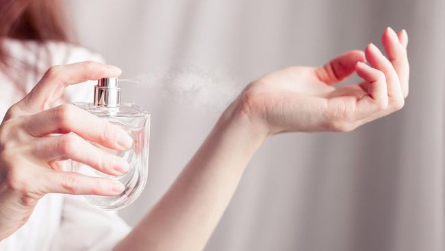 5 Parfum Paling Mahal di Dunia, Botolnya Dilapisi Berlian Bun