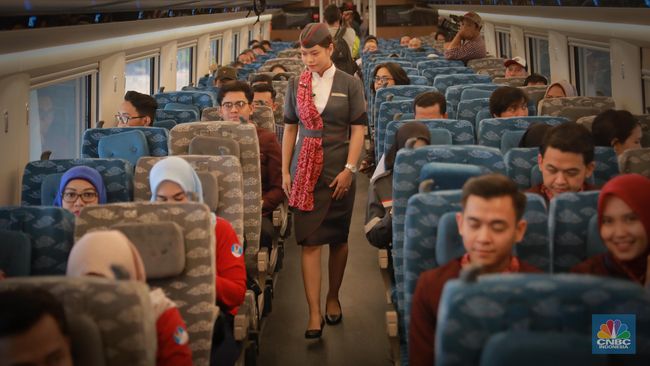 Stasiun Halim Kereta Cepat Whoosh Bisa Diakses dari Tol Cikampek