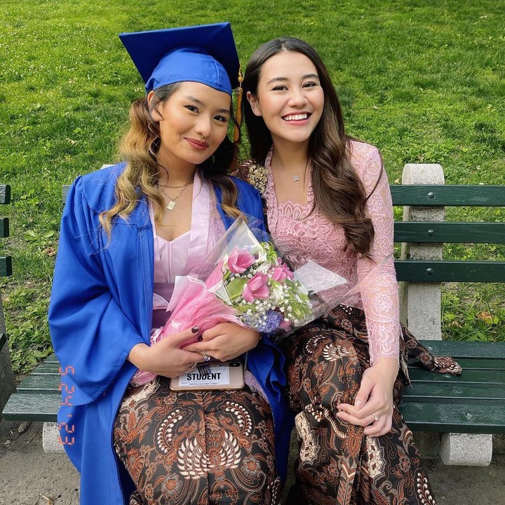 7 Potret Zahwa Massaid & Aaliyah Massaid, Kakak Adik yang Selalu Kompak ... 7 Potret Zahwa Massaid & Aaliyah Massaid, Kakak Adik yang Selalu Kompak ...