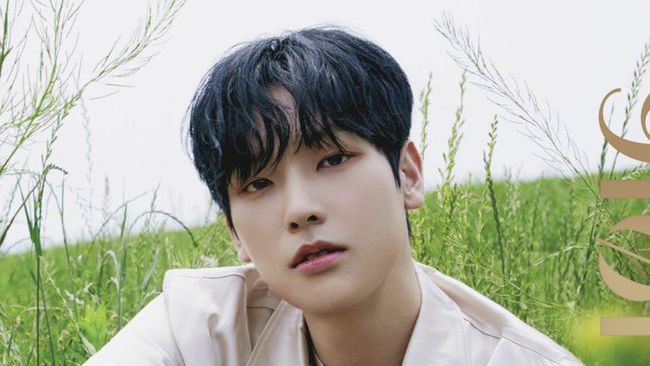 Inseong SF9 Menyelesaikan Wajib Militernya Hari Ini