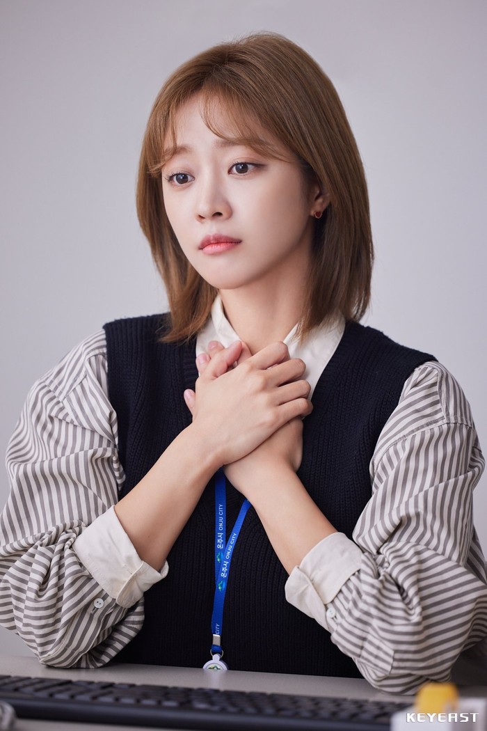 Gaya Office Look ala Jo Bo Ah di Drakor Destined With You, Inspirasi ...