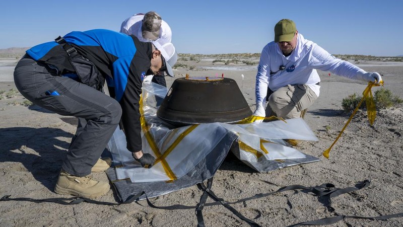 Begini Penampakan Serpihan Alien, NASA Bawa ke Bumi - Foto 4