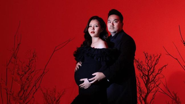 7 Potret Maternity Shoot Kehamilan Pertama Istri Food Vlogger Nex ...