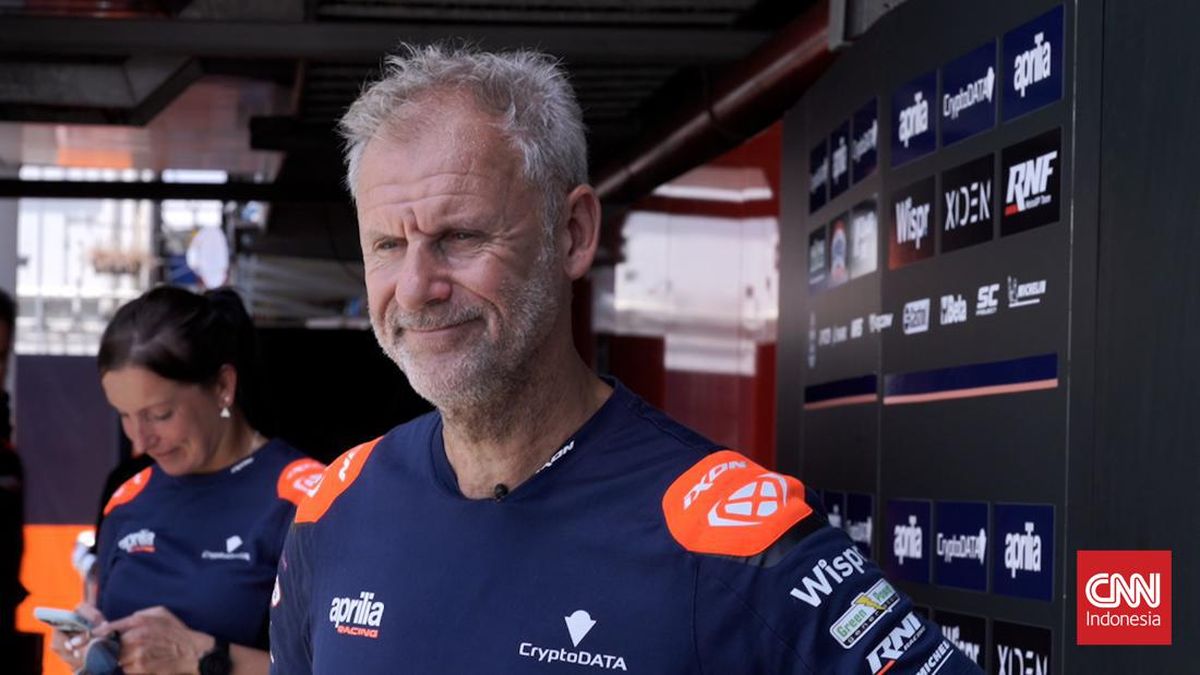 Punya Istri Berdarah Indonesia, Bos RNF MotoGP Suka Nasi Goreng