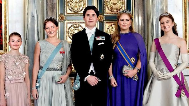 Momen Perayaan Ulang Tahun ke-18 Pangeran Christian dari Denmark, Ada ...