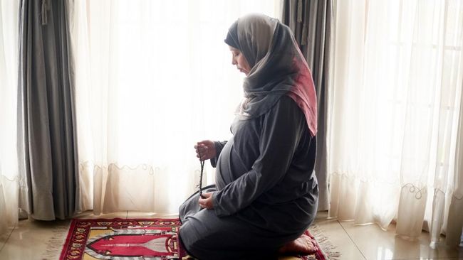 Doa Menghilangkan Rasa Sakit Perut saat Hamil Doa Menghilangkan Rasa Sakit Perut saat Hamil