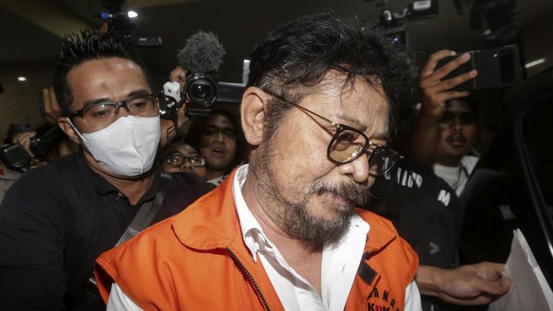 Penampakan SYL & Map Biru Usai 5 Jam Diperiksa Bareskrim