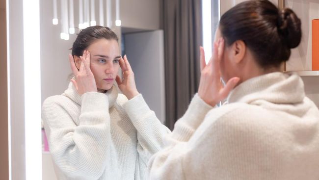 Mengenal Fenomena Beauty Anxiety: dari Faktor Pemicu hingga Cara ...