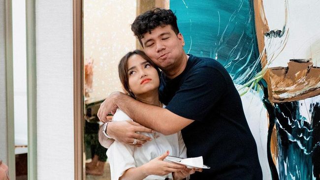 Isu Fuji dan Asnawi Pacaran, Frans Faisal: yang Penting...