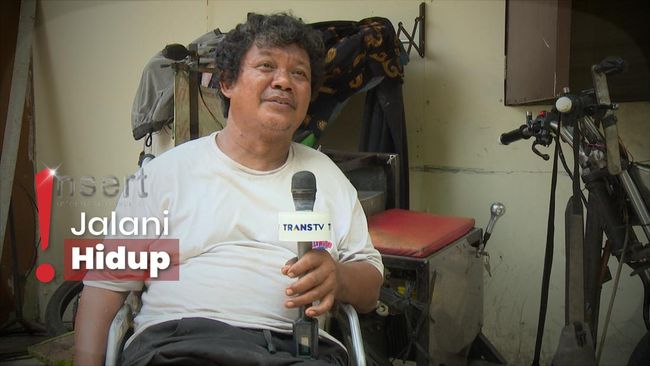 Lika-liku Hidup Ivan Guru Les Gitar Disabilitas, Bangkit dari Keterbatasan