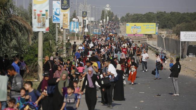 Gaza Jadi Neraka Dunia, Lebih dari 100.000 Warga Mengungsi Gaza Jadi Neraka Dunia, Lebih dari 100.000 Warga Mengungsi