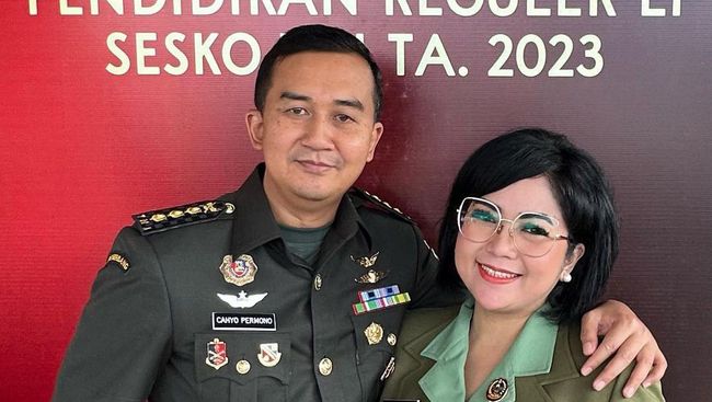 7 Potret Kebersamaan Joy Tobing & Suami TNI, Kembali Berkumpul usai LDR ...