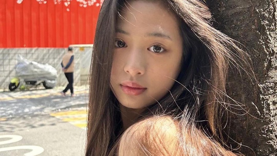 Agensi Buka Suara soal Kabar Ahyeon Kembali Gabung dengan BABYMONSTER Agensi Buka Suara soal Kabar Ahyeon Kembali Gabung dengan BABYMONSTER