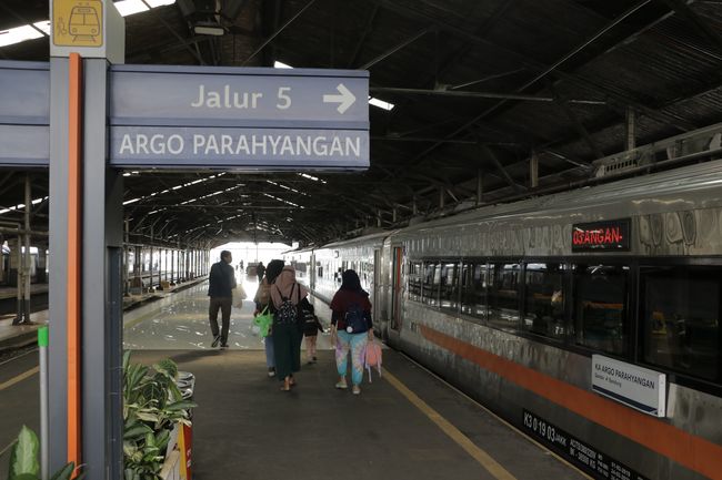 KA Parahyangan Siap-Siap Meluncur, Ini Harga Tiket & Jadwal Perjalanan
