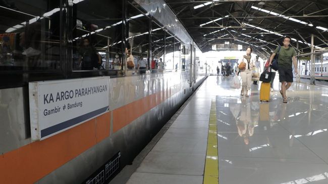 Sayonara! KAI Resmi Setop Layanan KA Argo Parahyangan