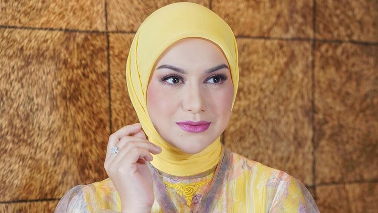 Irish Bella Diam-Diam Gugat Cerai Ammar Zoni Usai 4 Tahun Menikah Irish Bella Diam-Diam Gugat Cerai Ammar Zoni Usai 4 Tahun Menikah