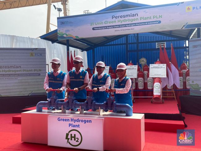 Top! PLN Resmikan 21 Unit Pabrik Hidrogen Hijau Terbesar RI