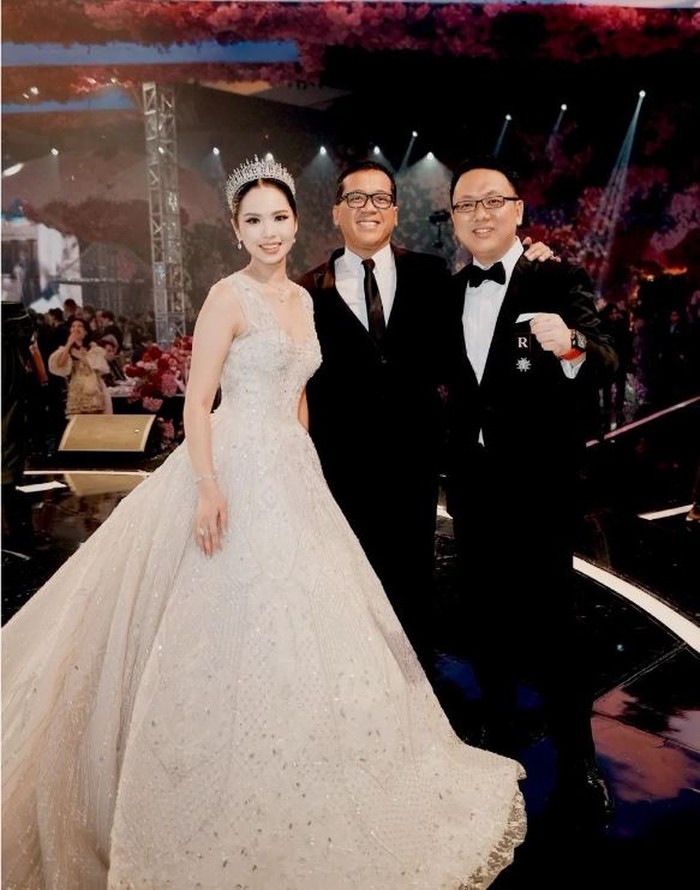 Fakta 'Royal Wedding' Ryan Haris-Gwen Ashley