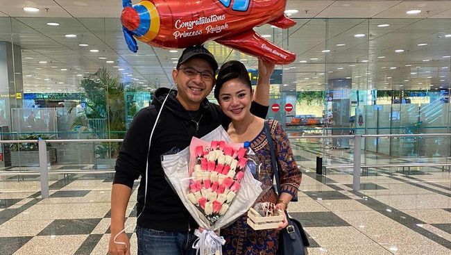 8 Potret Danny Rukmana Cucu Soeharto Eks Lulu Tobing, Bahagia Nikahi ...