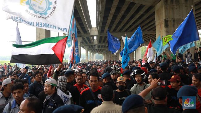 Buruh Gelar Mogok Nasional di Cikarang, Jalan Ini Ditutup