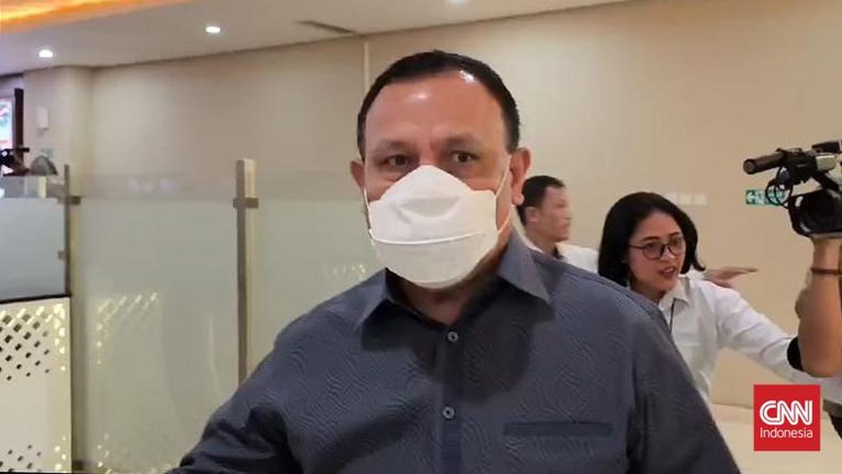 Keluar Usai Diperiksa 11 Jam Kasus Dugaan Pemerasan SYL, Firli Bungkam