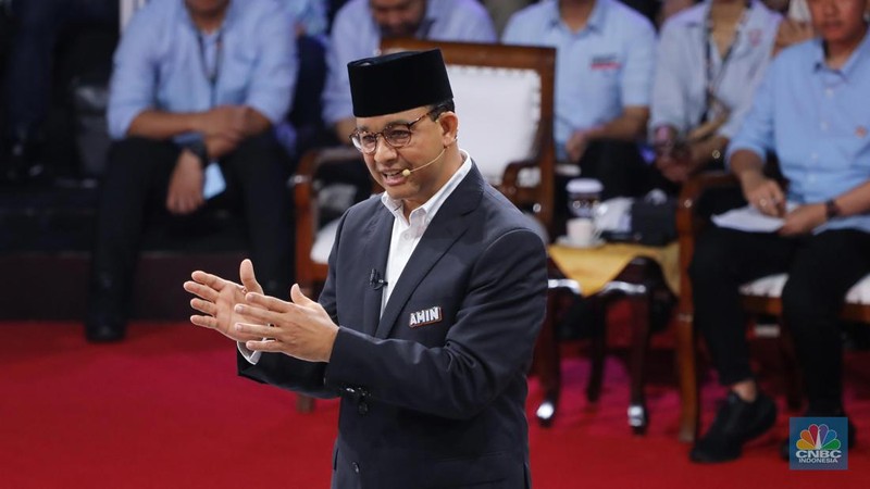 Panas! Prabowo Sampai Tunjuk Anies Saat Debat Capres