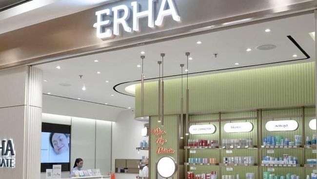 Eksklusif di Shopee Finest! ERHA Luncurkan Produk Acneact Trial Kit ...