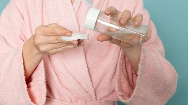 Rekomendasi Exfoliating Toner yang Cocok untuk Pemula Rekomendasi Exfoliating Toner yang Cocok untuk Pemula