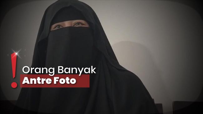 Umi Pipik Ceritakan Momen Bercadar usai Ngerasa Tak Nyaman Difoto Umi Pipik Ceritakan Momen Bercadar usai Ngerasa Tak Nyaman Difoto