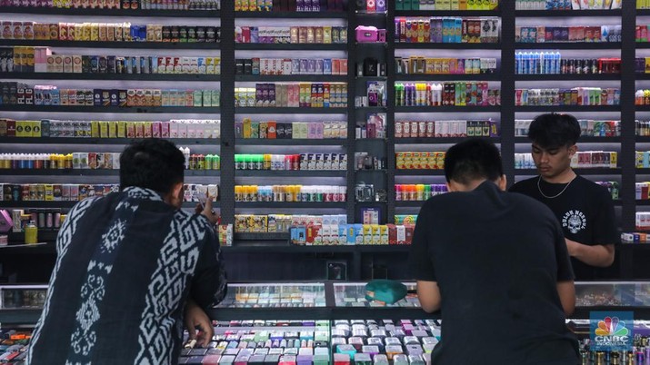 Jumlah Perokok RI Meningkat, Didominasi Anak & Remaja