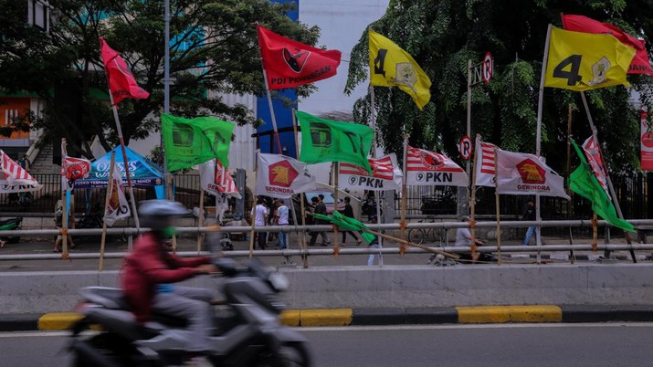 Real Count KPU 21.00 WIB: Suara Masuk 59%, Kubu Prabowo Unggul!